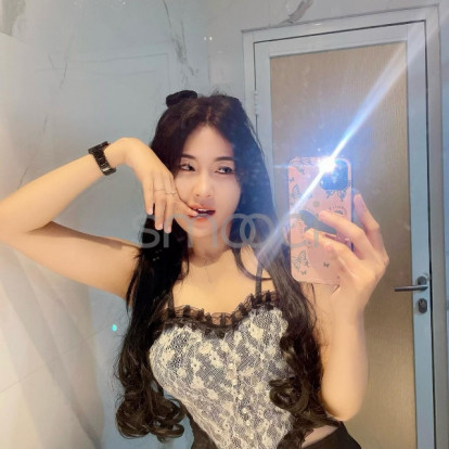 Ayuu - Jakarta Escort - Smooci
