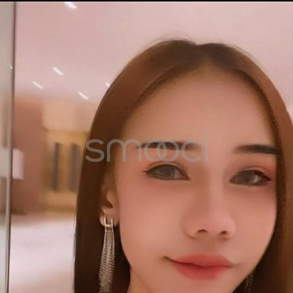 Elsa - Bangkok Escort - Smooci