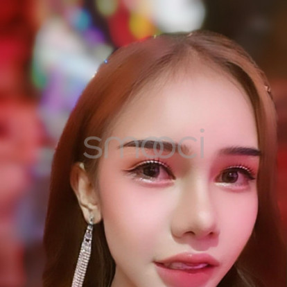 Elsa - Bangkok Escort - Smooci