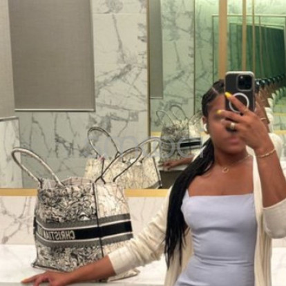 Joy - Bali Escort - Smooci